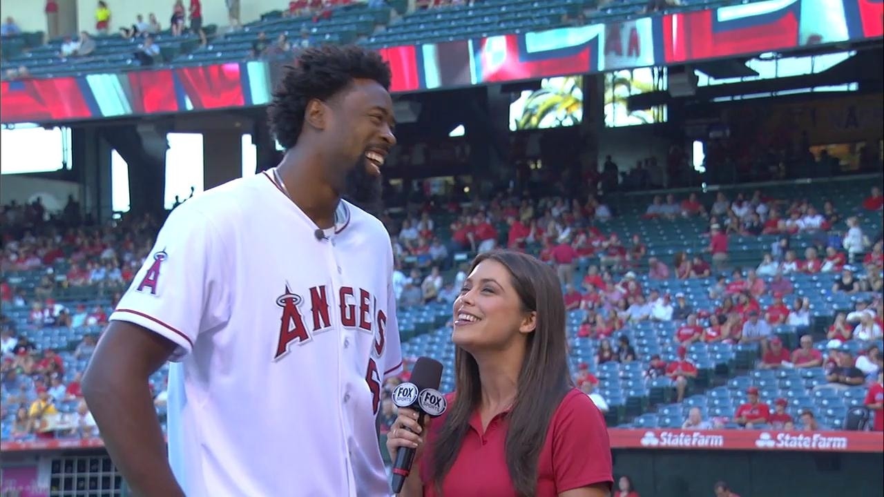 Fox Sports Alex Curry : Alex Curry Reporting From The Angels Bench For ...