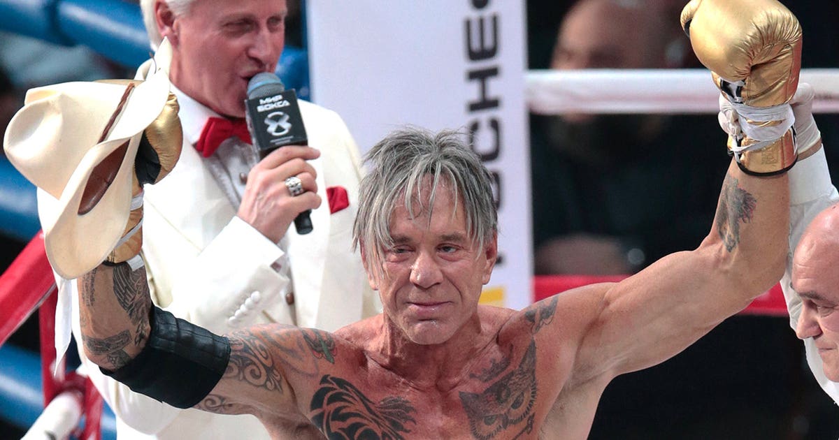 Mickey Rourke, 62, gets KO 'win' in first boxing match in 20 years ...
