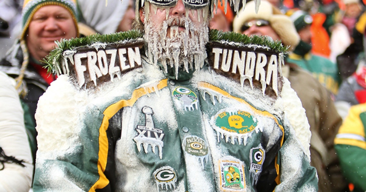 Tricks of the trade for playing in a freezing game in Green Bay | FOX ...